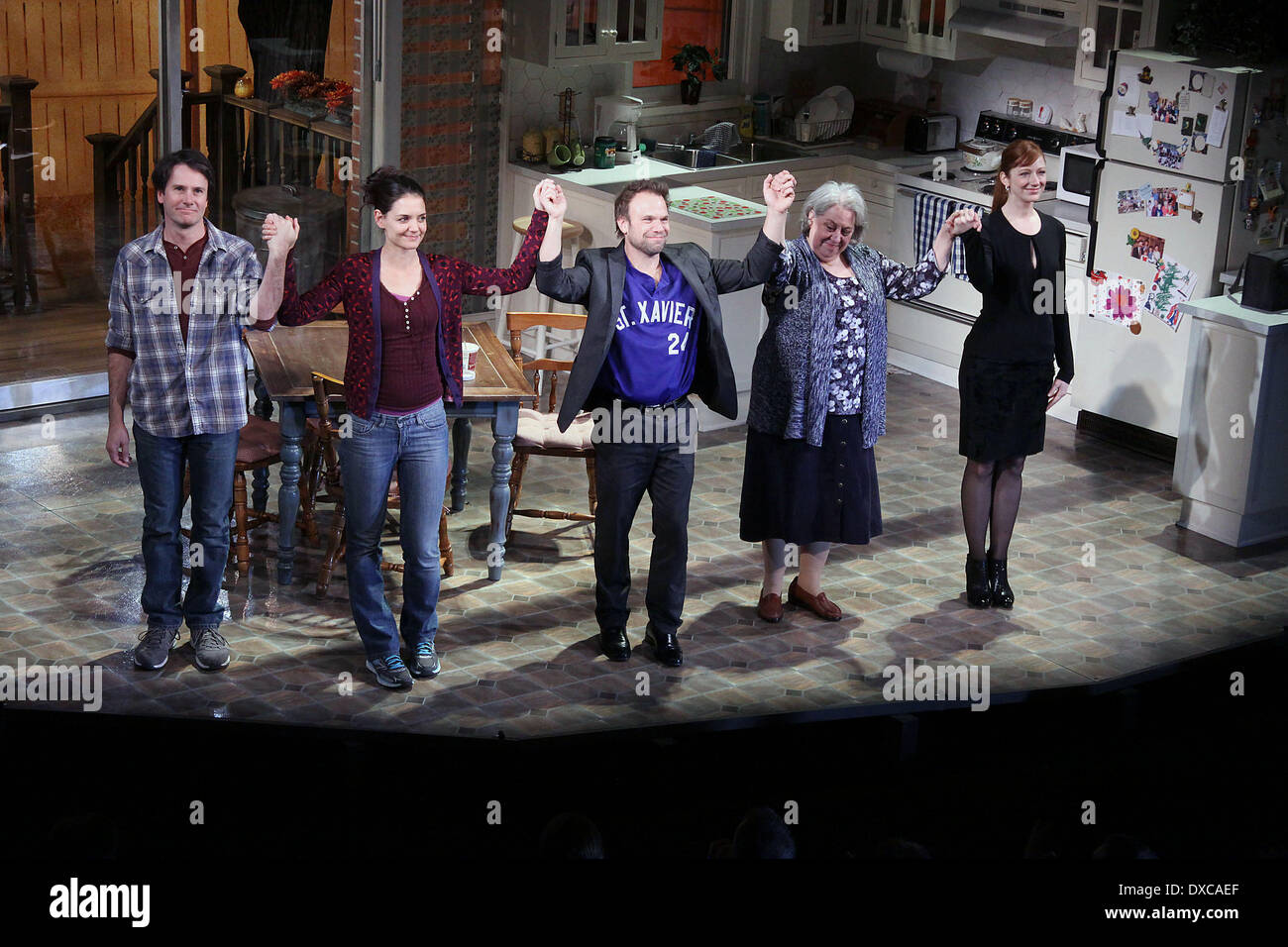 Josh Hamilton, Katie Holmes, Norbert Leo Butz, Jayne Houdyshell and ...