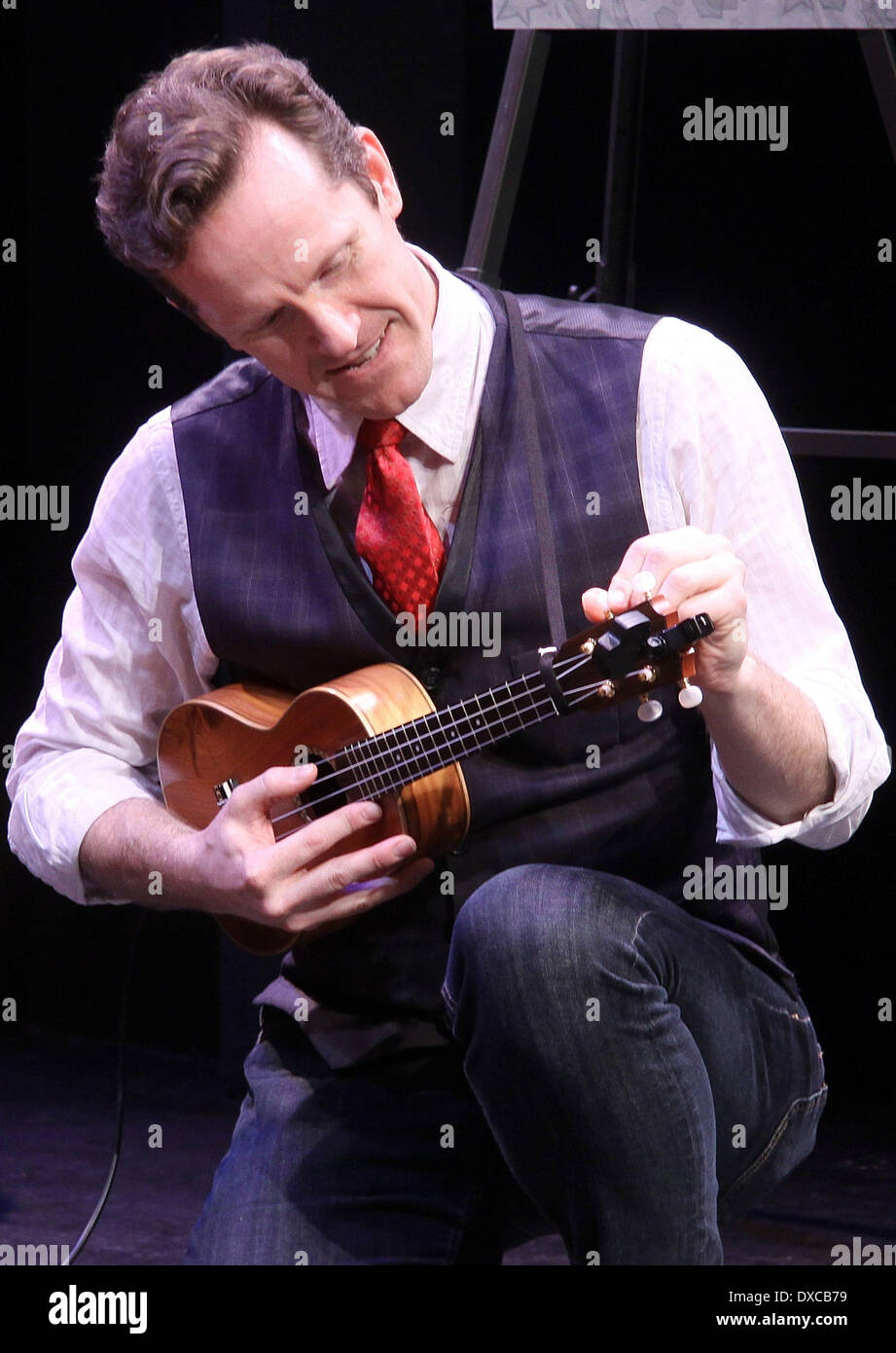 Jeffry Denman at the press rehearsal for ‘The Holiday Guys in Happy ...