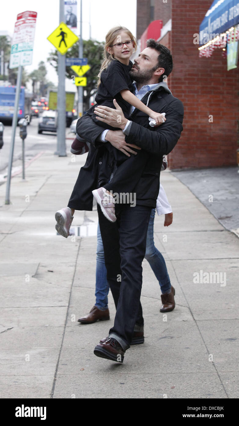 Jennifer Garner And Ben Affleck Violet