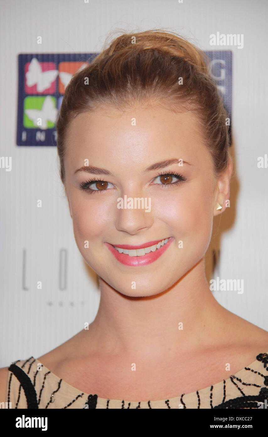 Emily Van Camp Mending Kids International Celebrity Poker Tournament ...