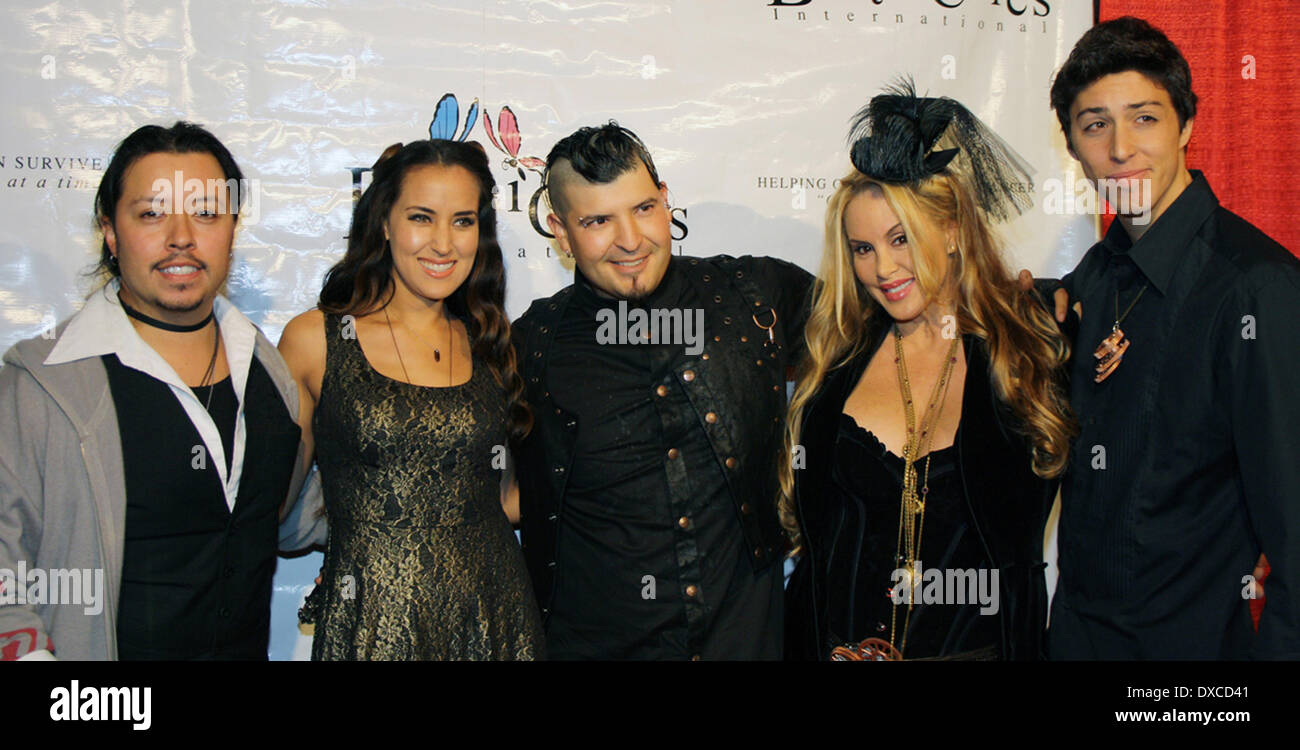 Carlos Ramirez, Burgandi Phoenix and Robin Arcuri 'Children's Hospital ...