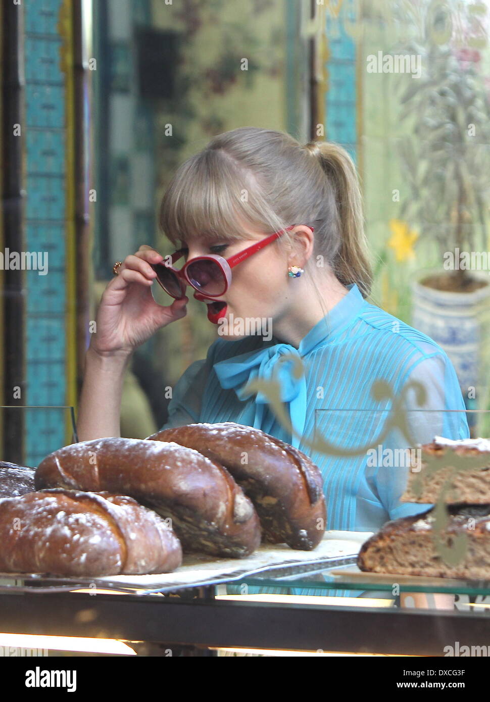 Taylor Swift on the set of her last music video Featuring: Taylor Swift ...