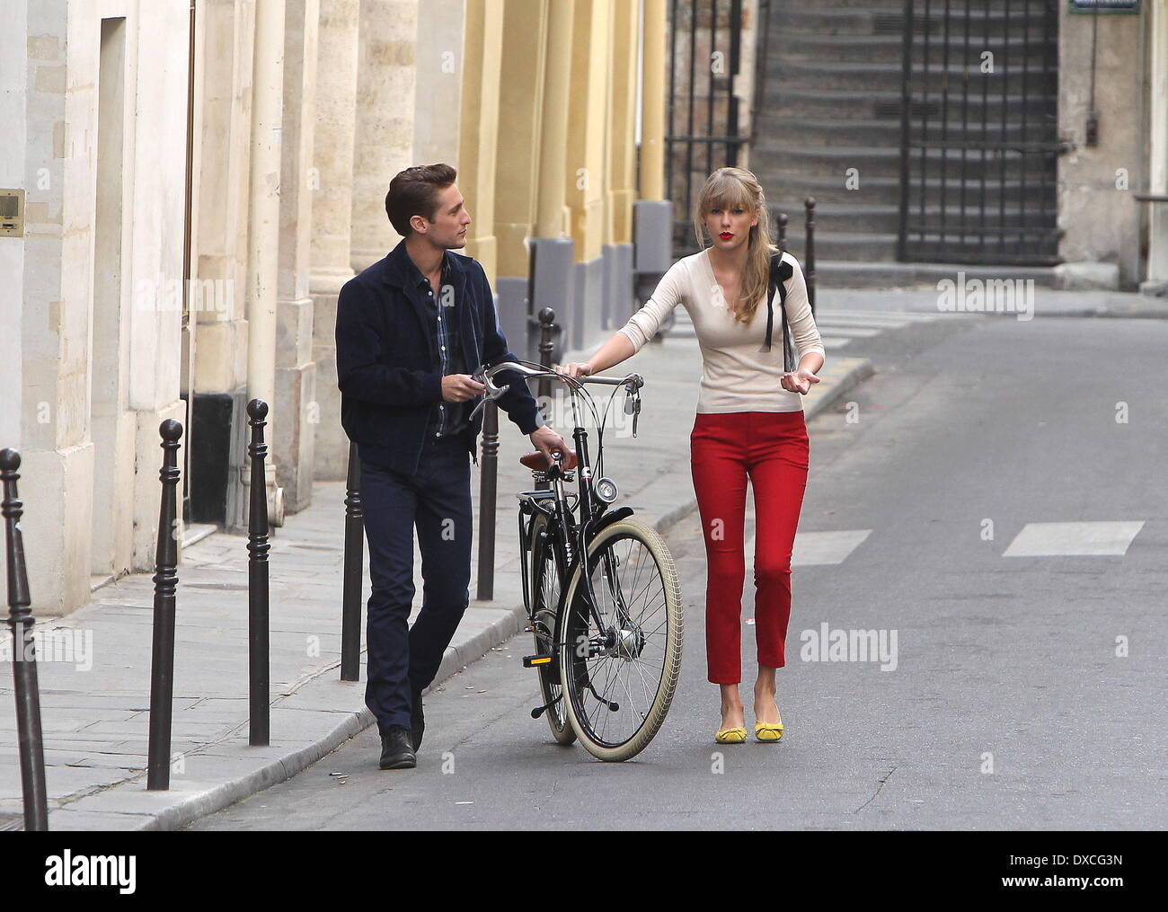 Taylor Swift on the set of her last music video Featuring: Taylor Swift ...