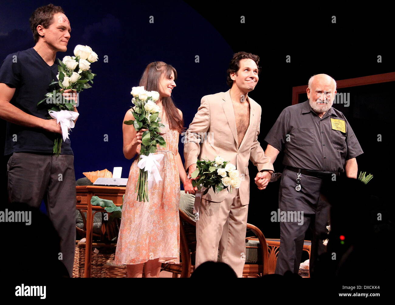 Michael Shannon, Kate Arrington, Paul Rudd and Edward Asner Broadway ...