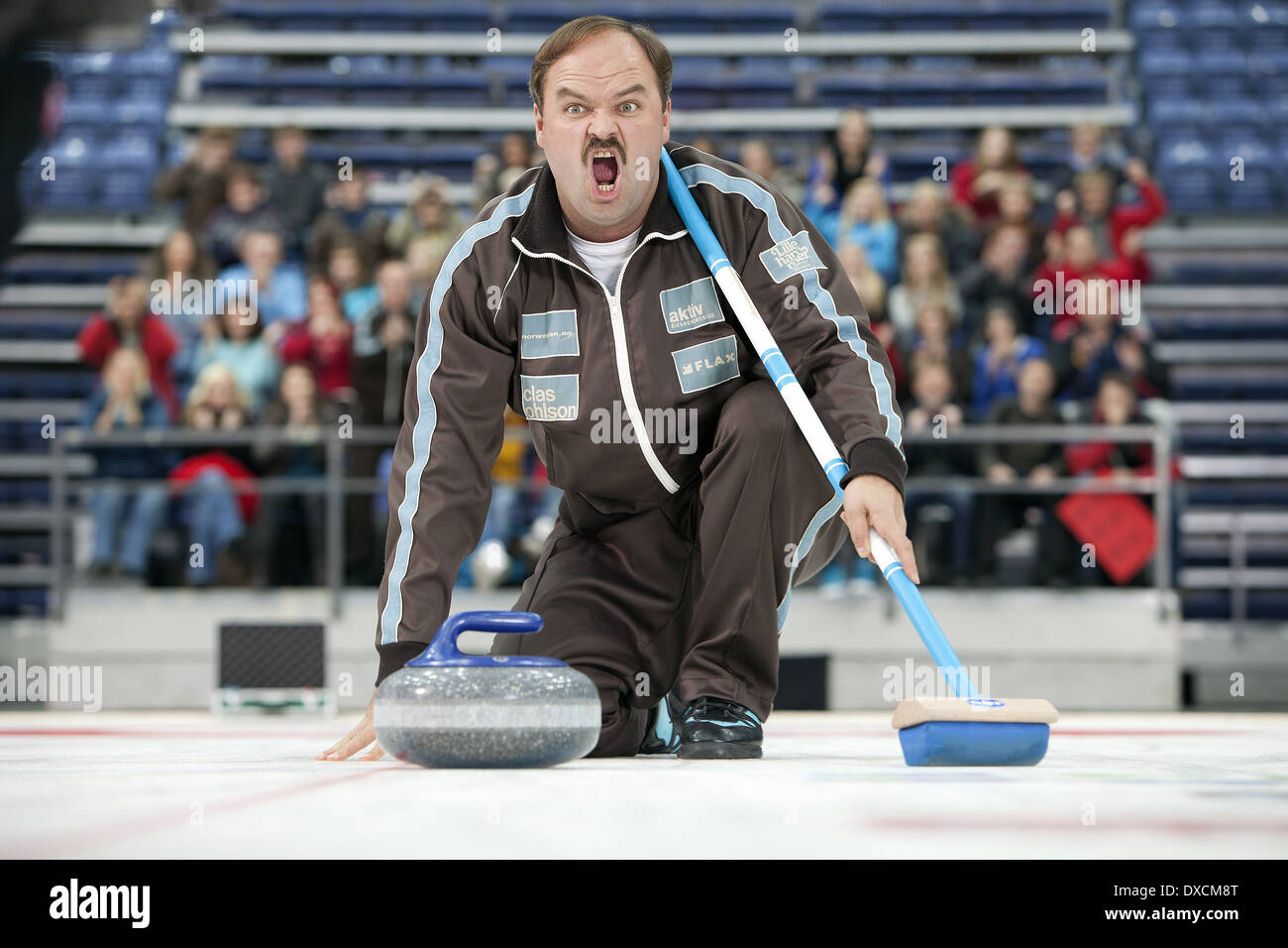 Ice curling sheet hi-res stock photography and images - Alamy