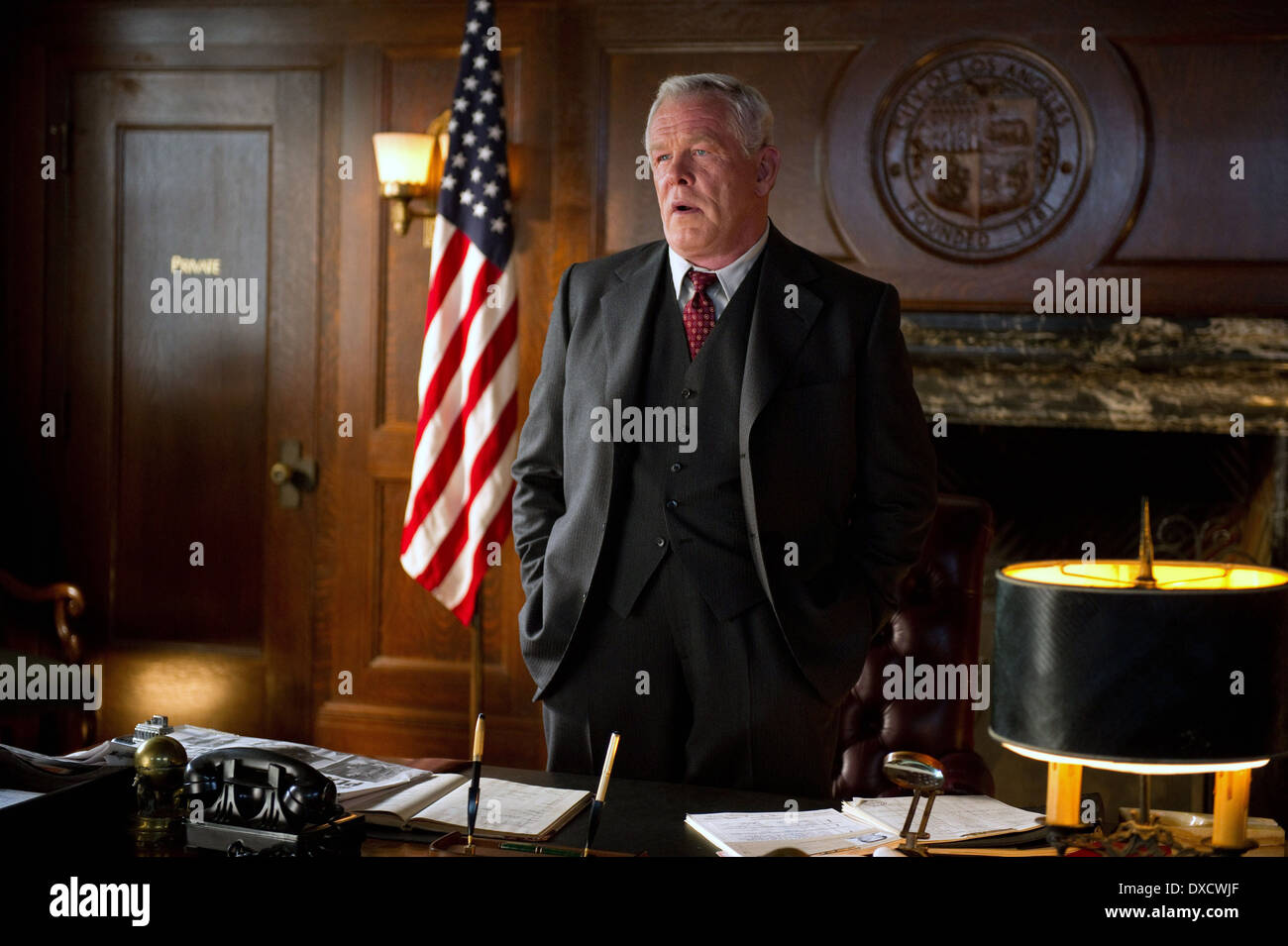 Desk gangster hi-res stock photography and images - Alamy