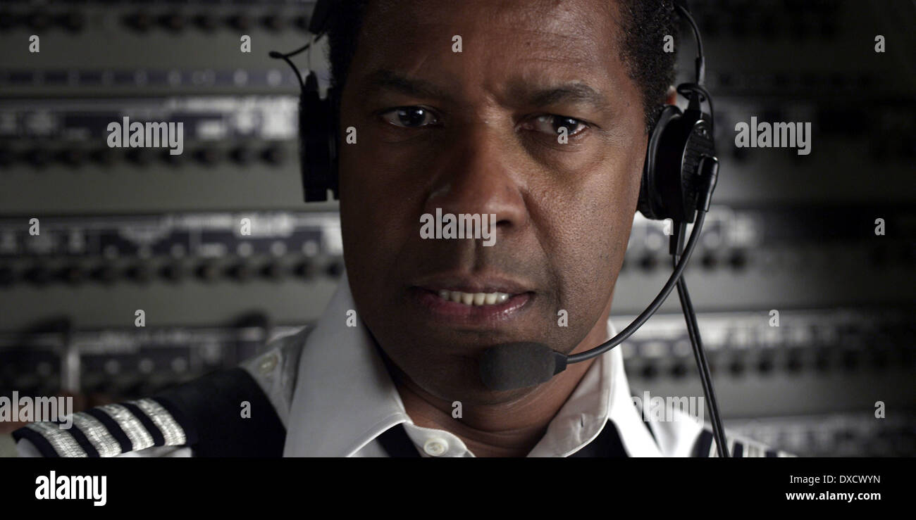 Flight denzel washington hi-res stock photography and images - Alamy