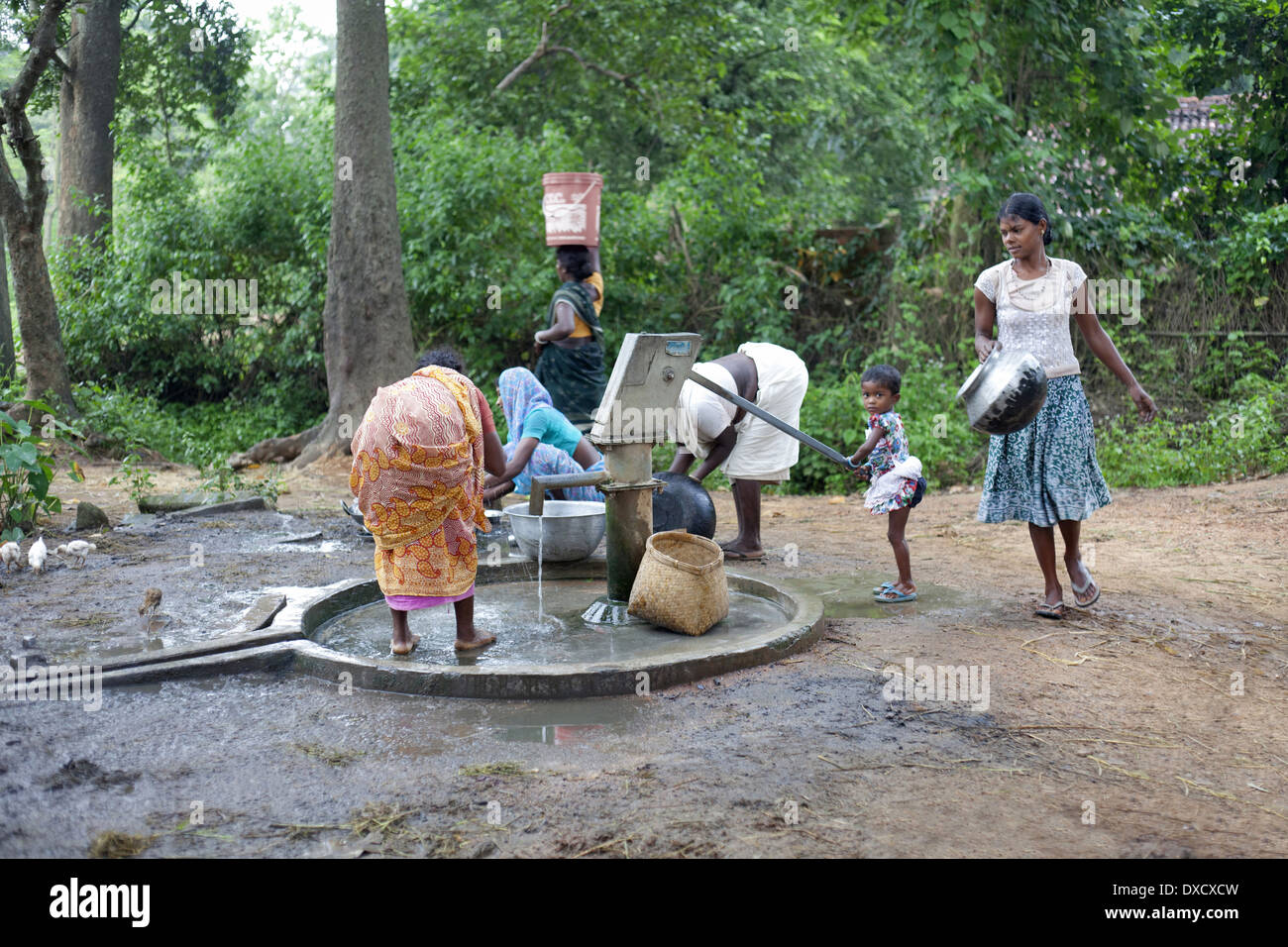 Hand pump rural india hi-res stock photography and images - Alamy