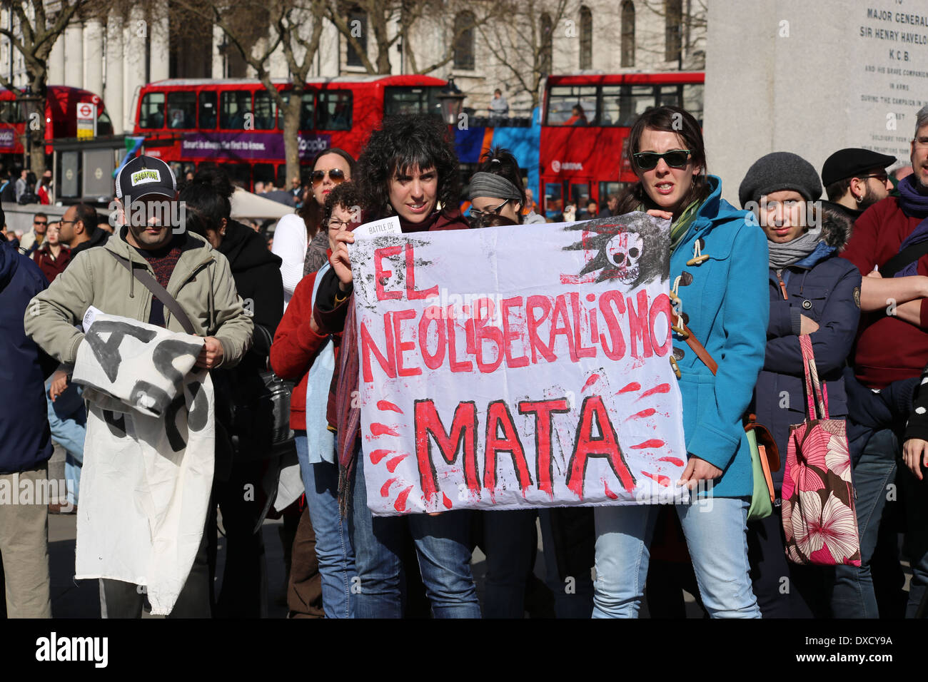 Spanish protesting against neoliberalism hi-res stock photography and ...
