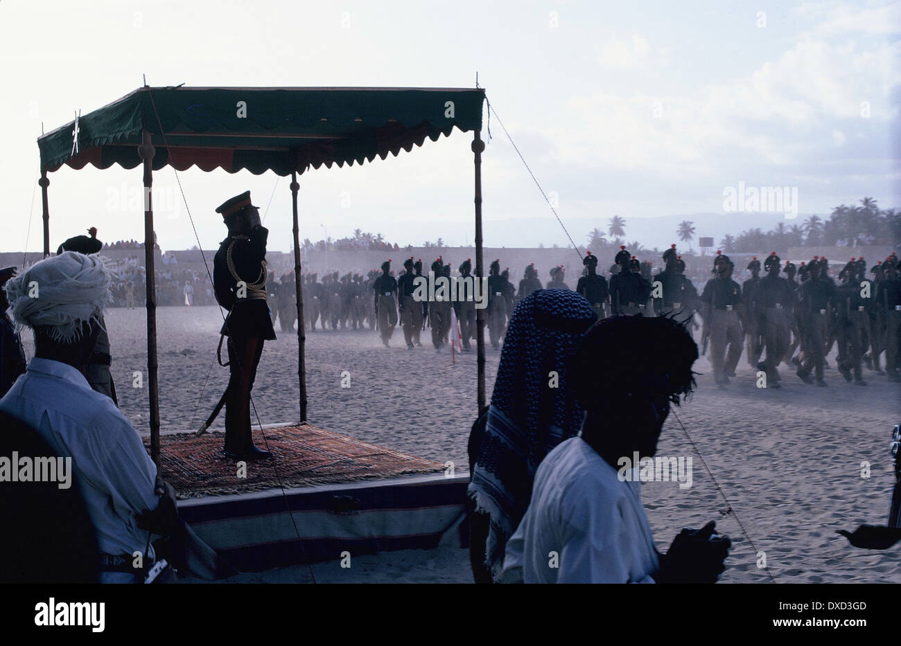 Omani army hi-res stock photography and images - Alamy