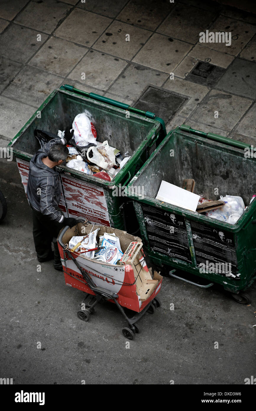 Thessaloniki garbage hi-res stock photography and images - Alamy