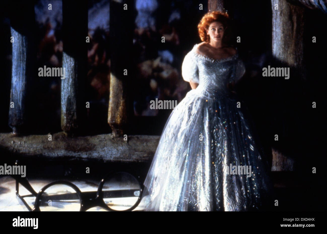 Julia roberts hook hi-res stock photography and images - Alamy