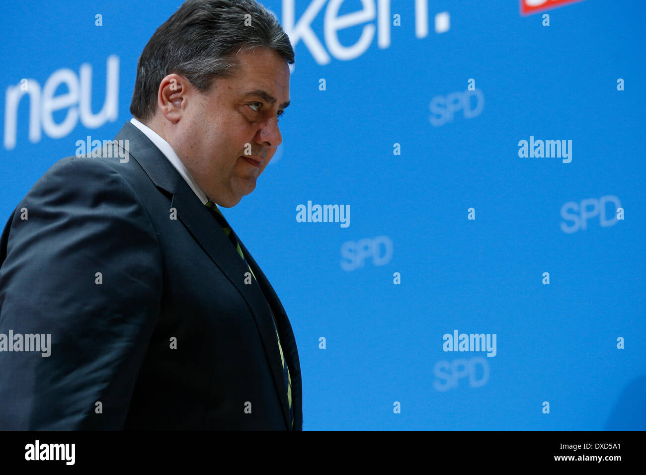 Spd party chef and german minister of economy hi-res stock photography ...