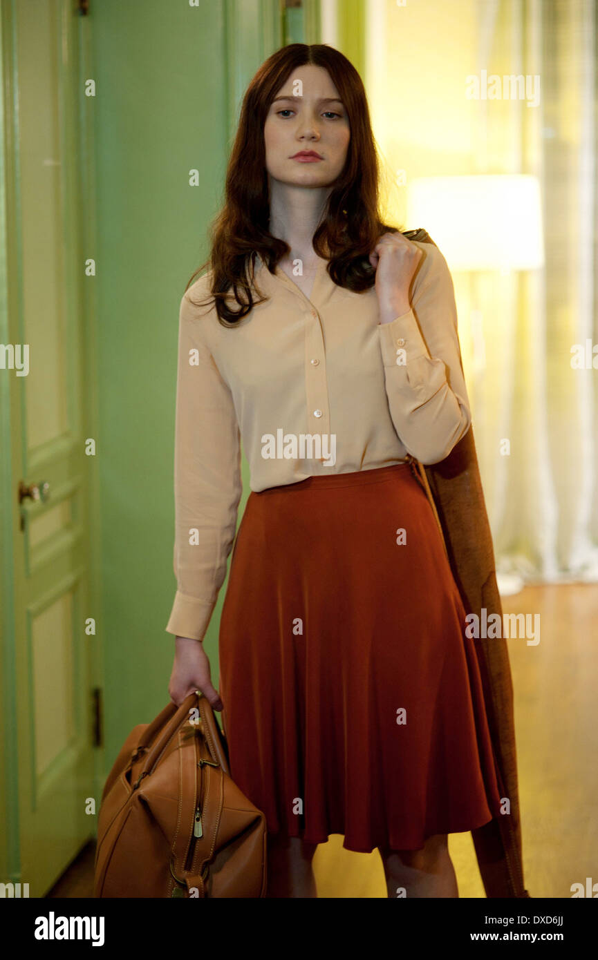 Young wook hi-res stock photography and images - Alamy