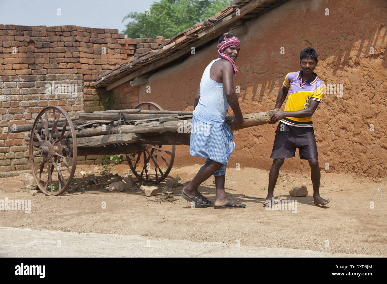 Man pulling wheels hi-res stock photography and images - Alamy
