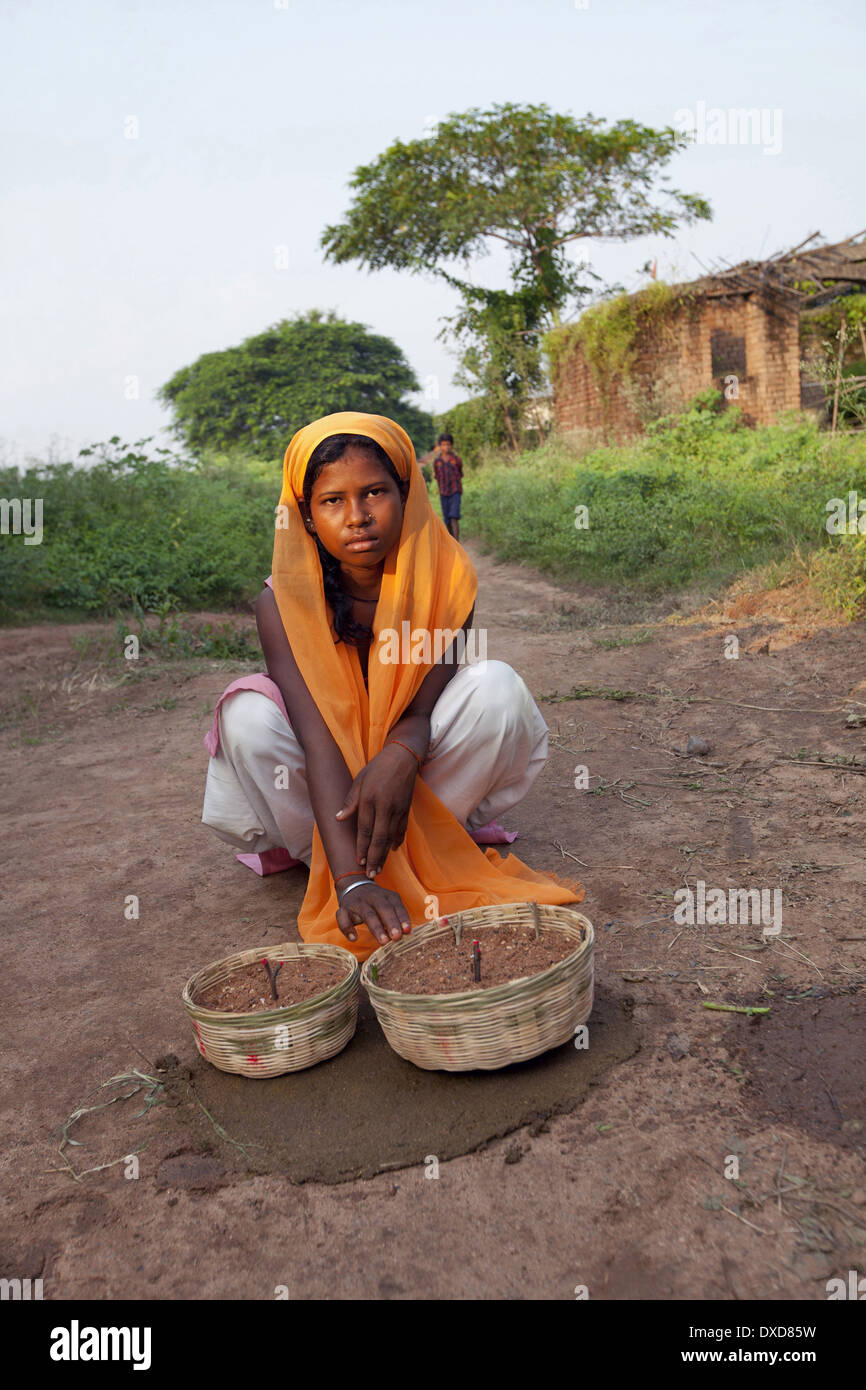 Santhal tribal ceremony hi-res stock photography and images - Alamy