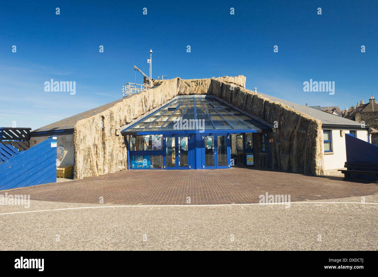 Macduff Marine Aquarium - visitor attraction in the town of Macduff ...
