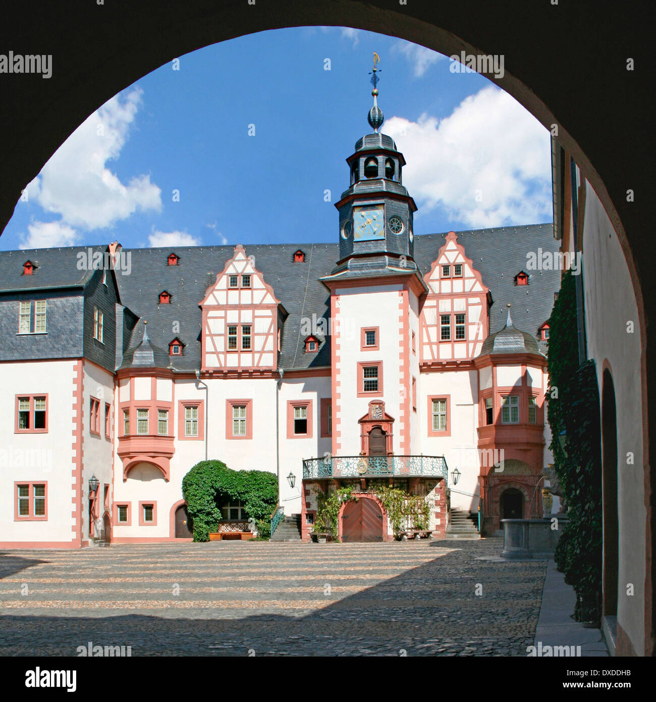 Castle Weilburg, Weilburg Stock Photo - Alamy