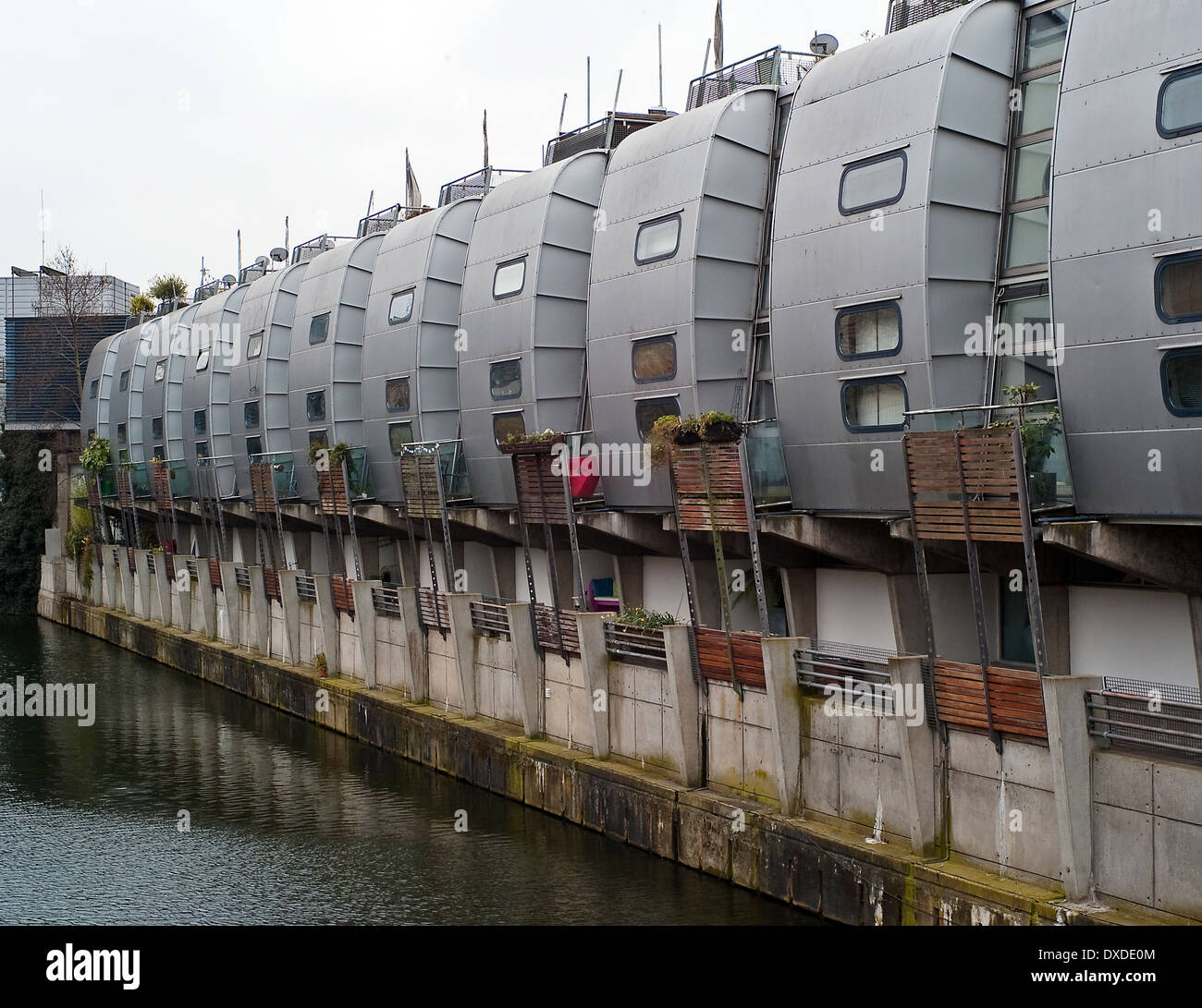 Grand Union Walk Housing London architect Nicholas Grimshaw Stock Photo ...