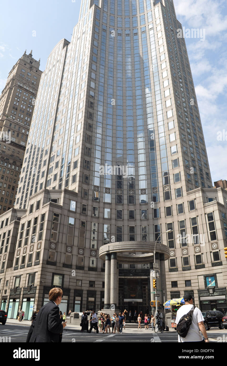 Fifty seventh street hi-res stock photography and images - Alamy