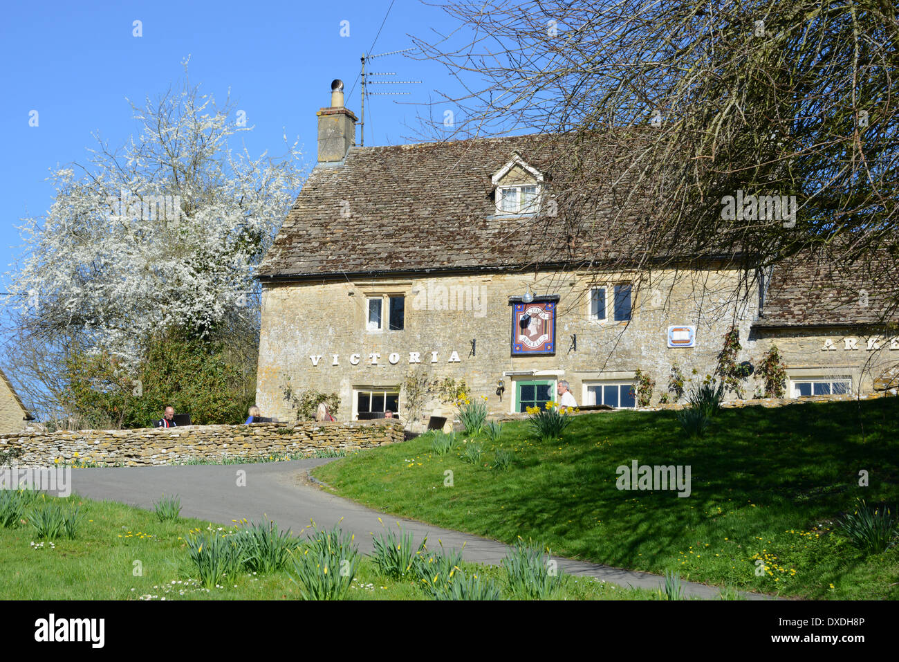 The Victoria country pub, Eastleach Turville, Gloucestershire, England ...
