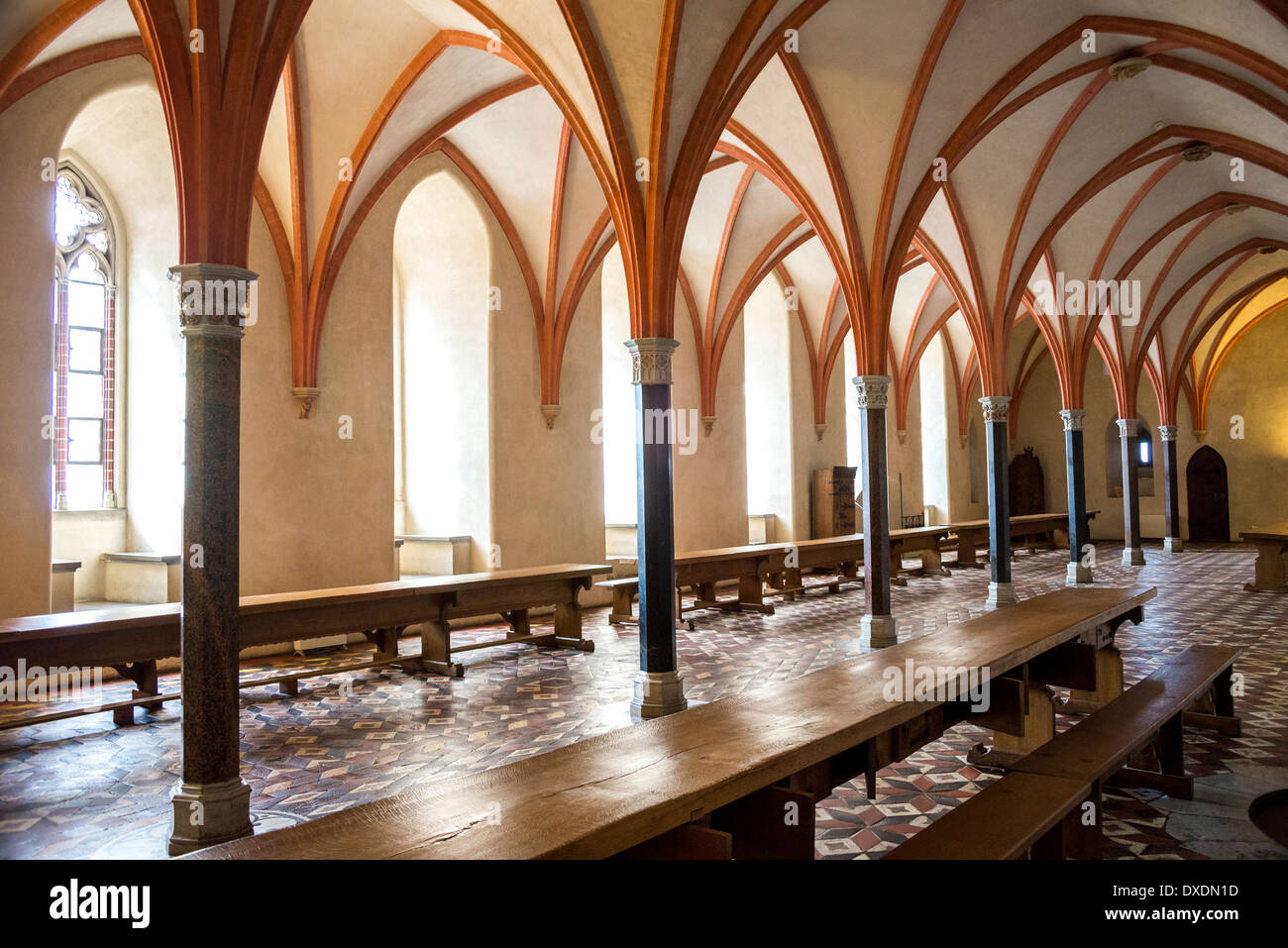 Malbork Castle refectory Stock Photo - Alamy