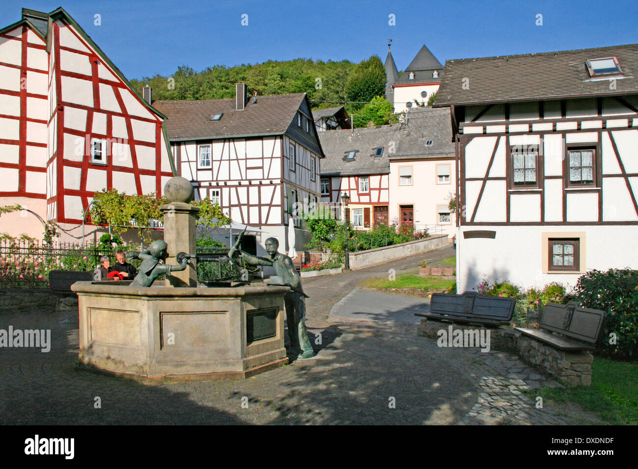 Hankel fountain hi-res stock photography and images - Alamy