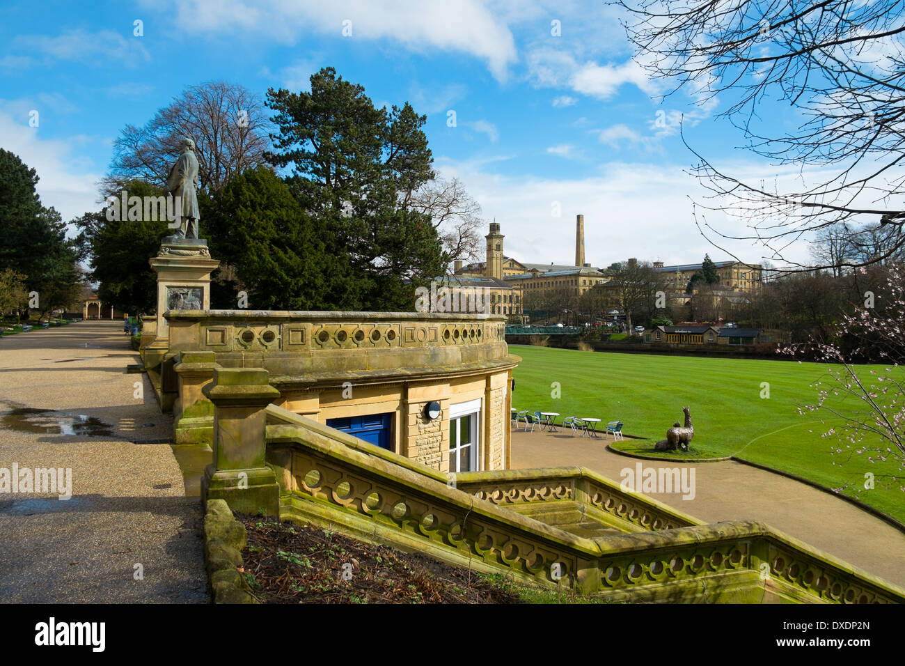 Statue of Titus Salt in Roberts Park, Saltaire, Bradford, Yorkshire ...
