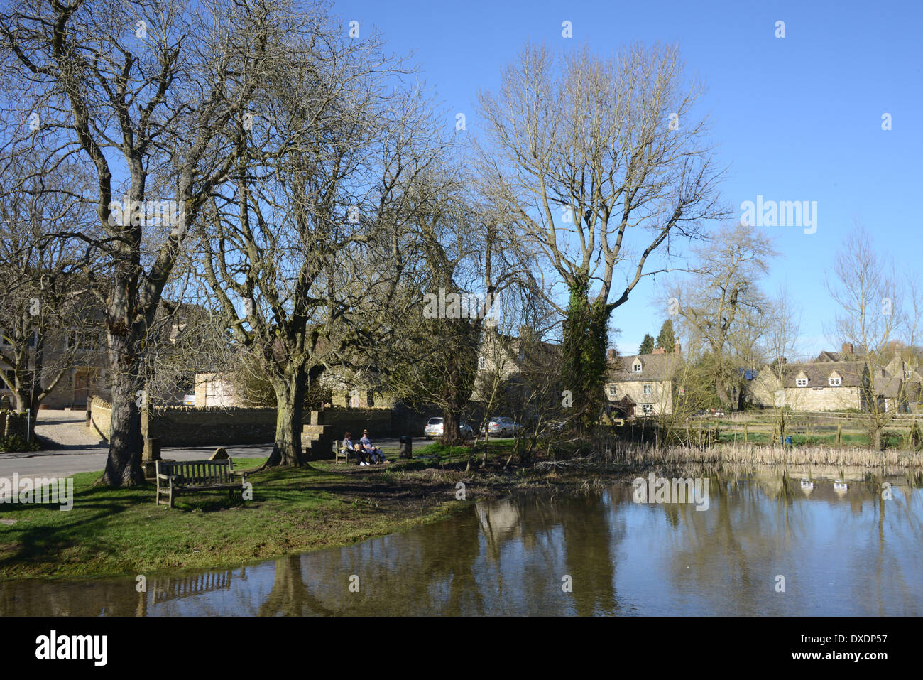 Shilton oxfordshire hi-res stock photography and images - Alamy