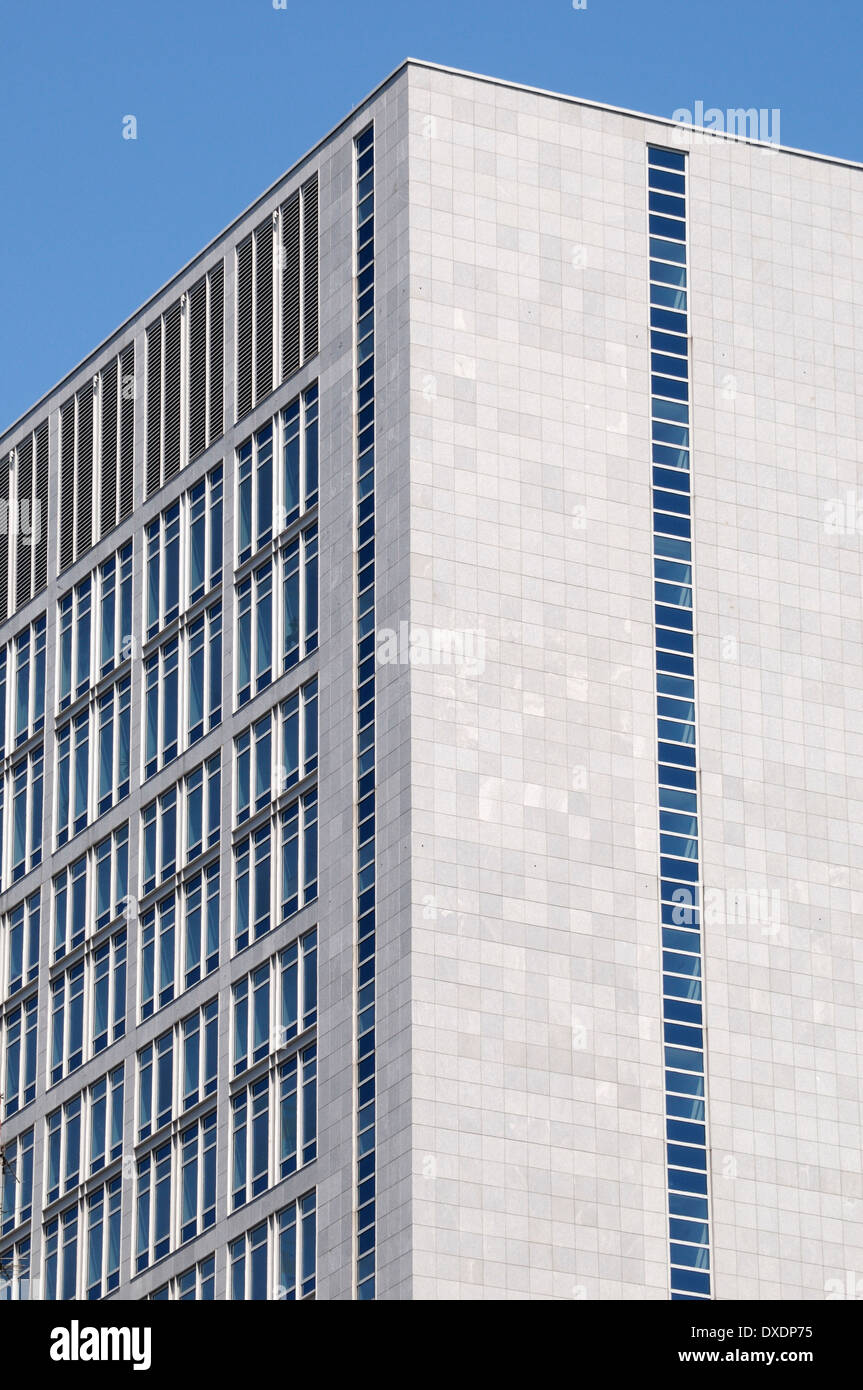 Skies no one buildings hi-res stock photography and images - Alamy