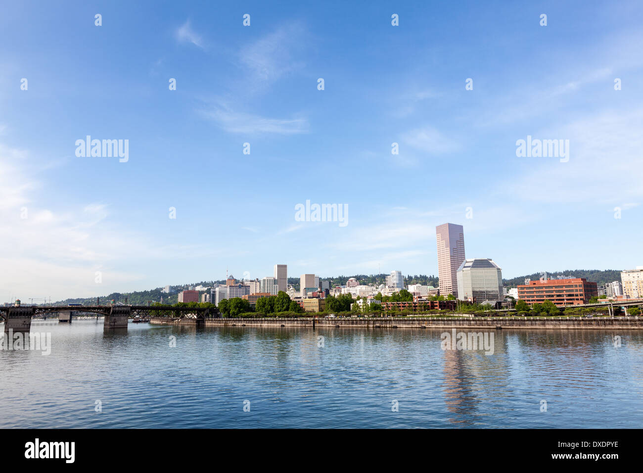 Portland oregon hi-res stock photography and images - Alamy