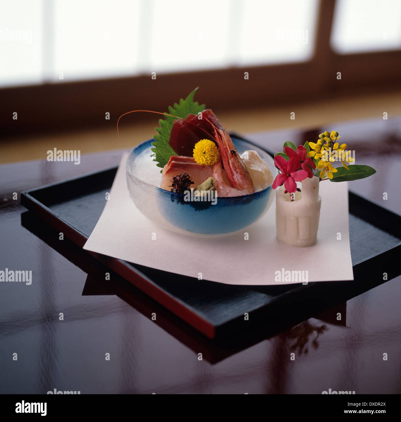 Hamachi fish hi-res stock photography and images - Alamy
