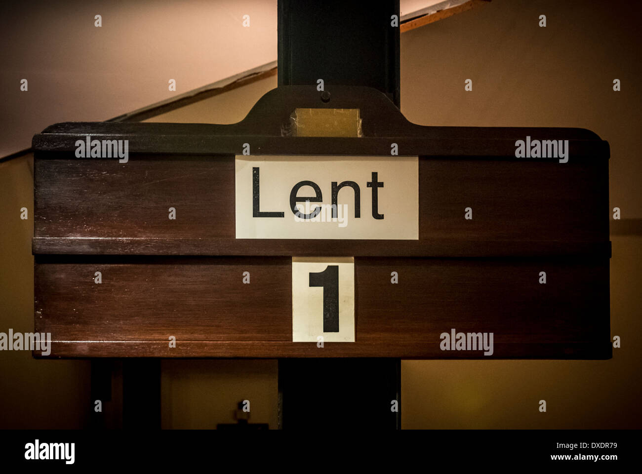 Liturgy of the word hi-res stock photography and images - Alamy