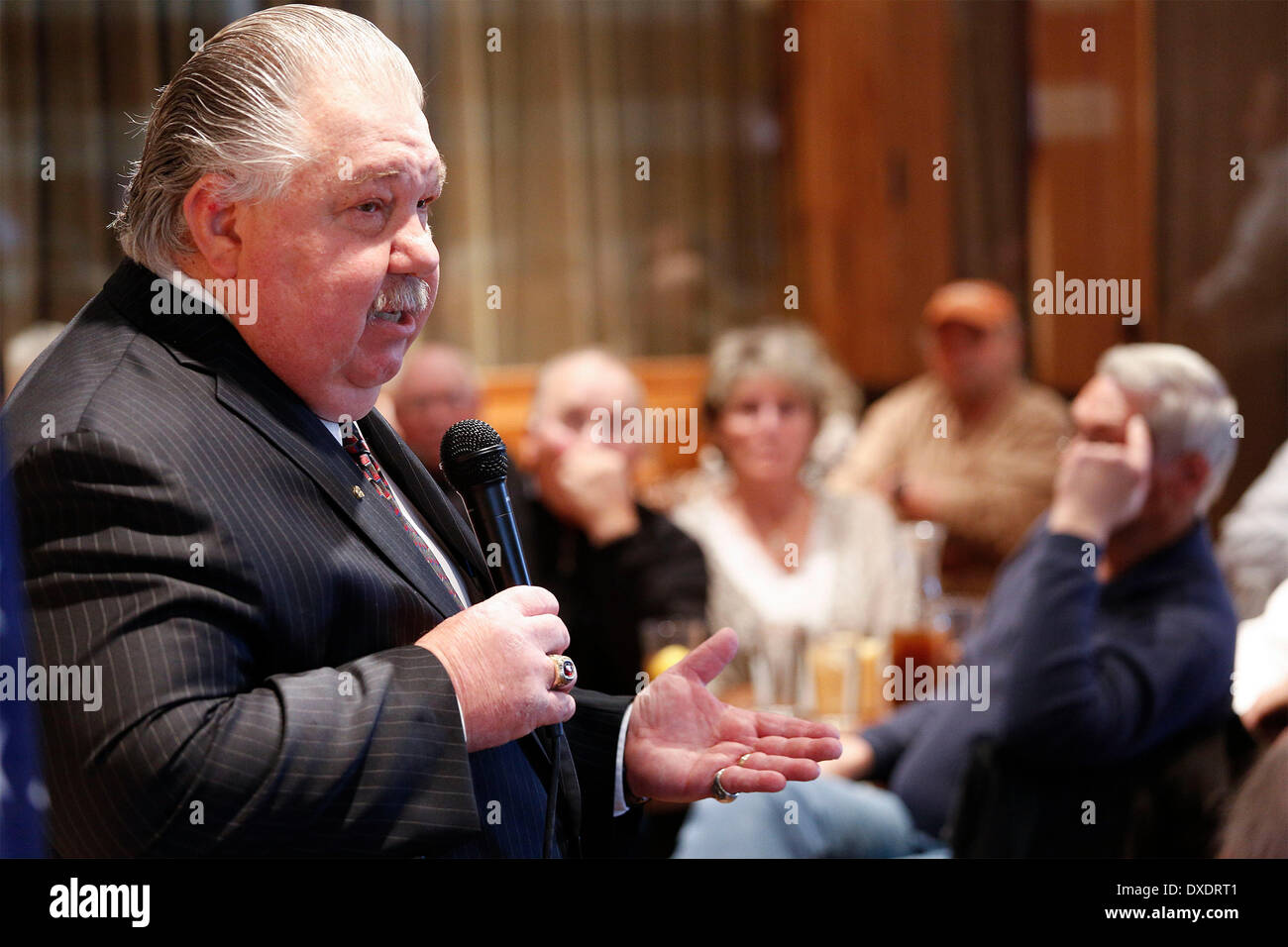 Sioux City, Iowa, USA. 24th Mar, 2014. Republican Iowa U.S. Senate ...