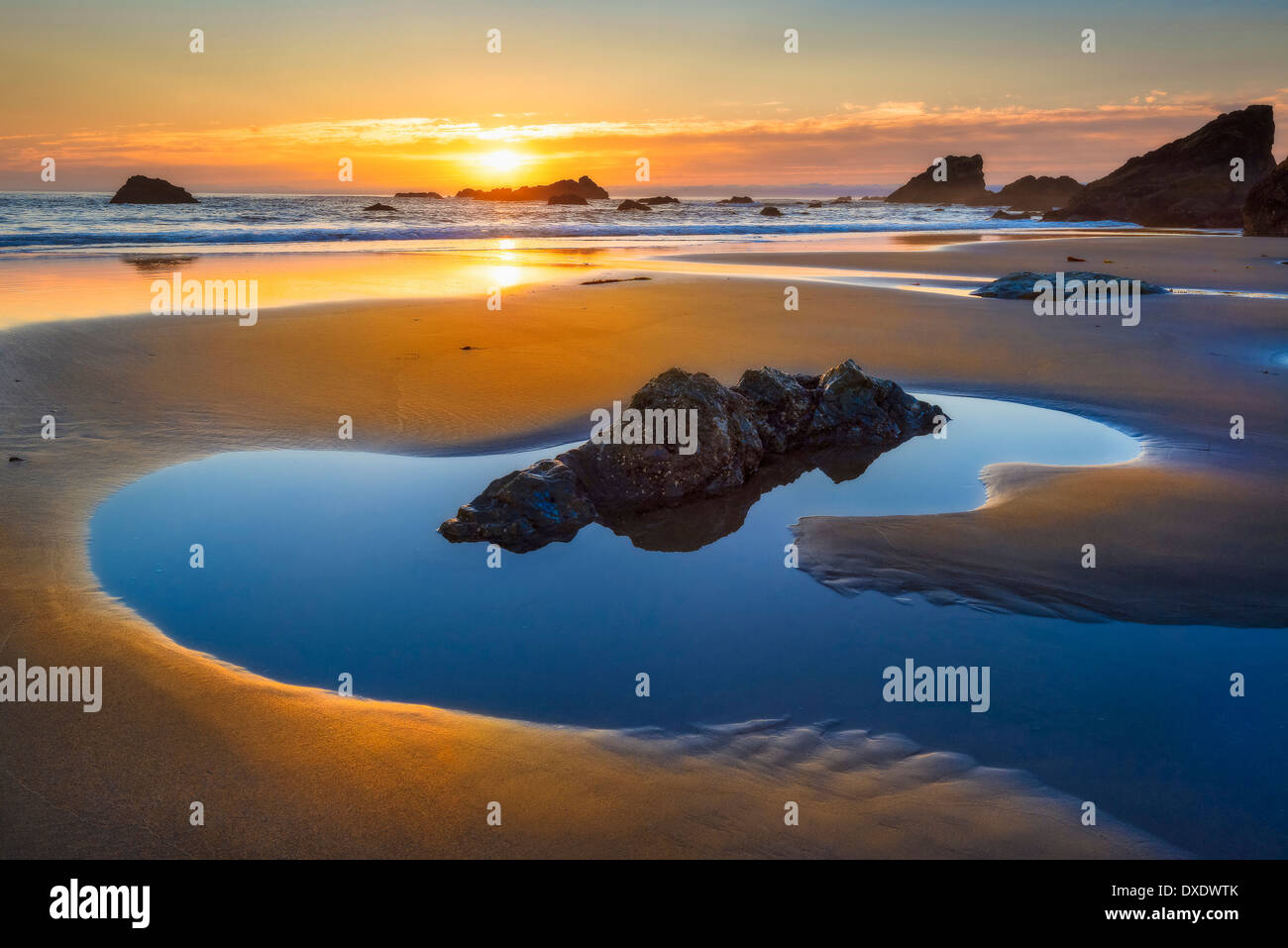 Bandon beach in sunset hi-res stock photography and images - Alamy
