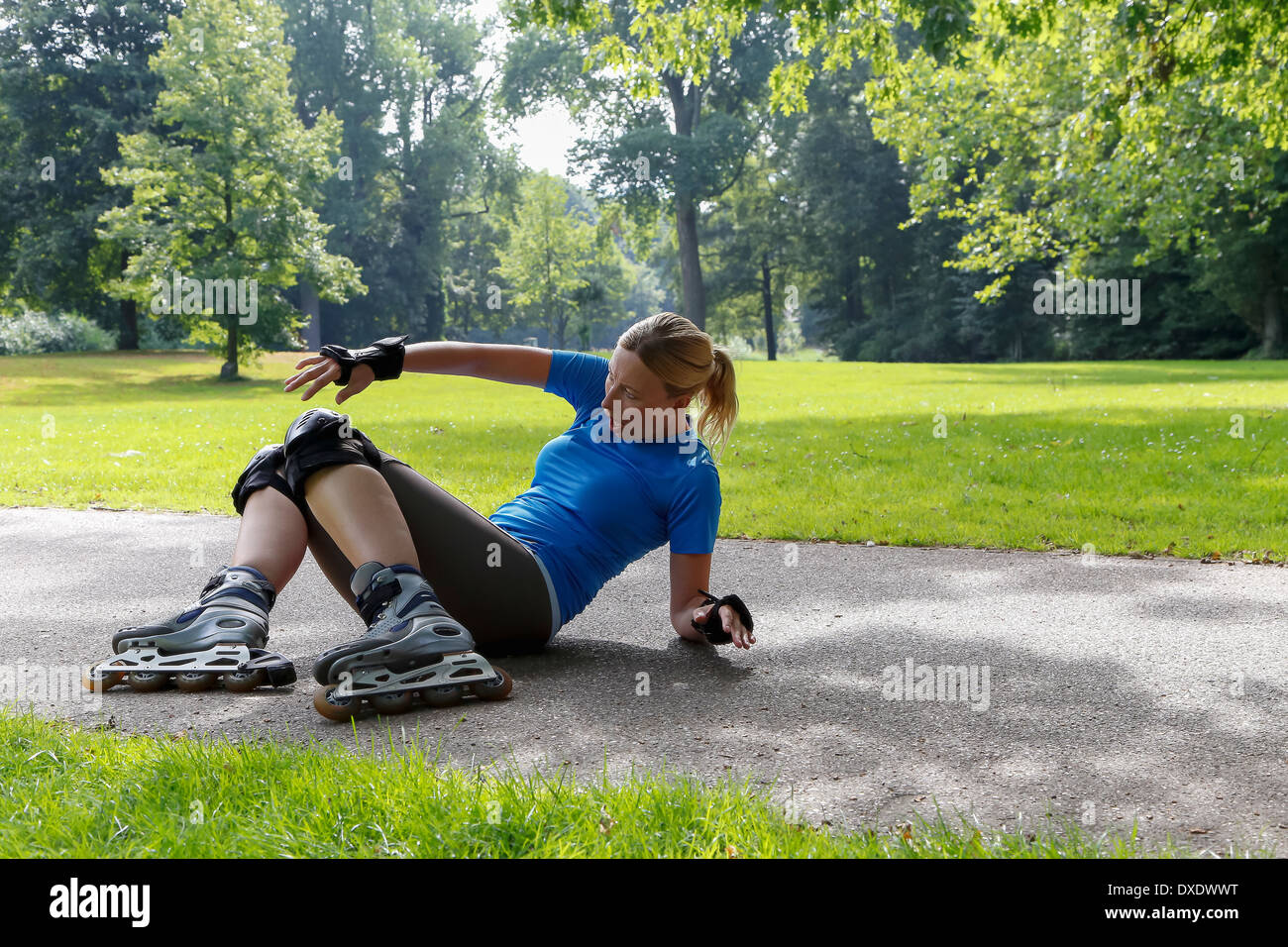 Adult roller skating hi-res stock photography and images - Alamy