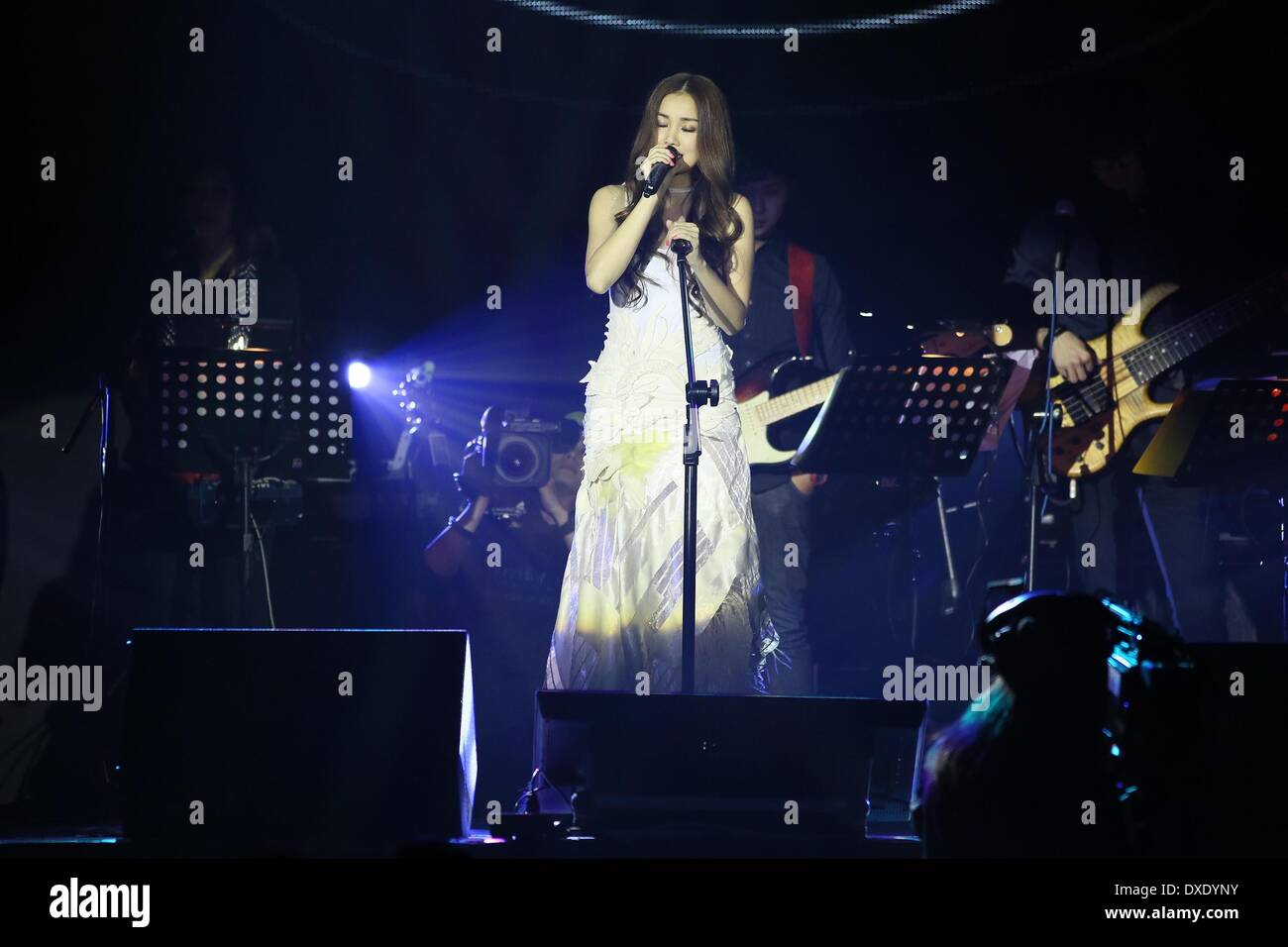 Kay tse hi-res stock photography and images - Alamy