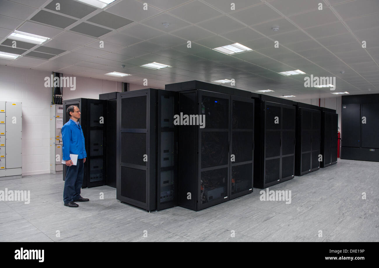 Second generation computer hi-res stock photography and images - Alamy