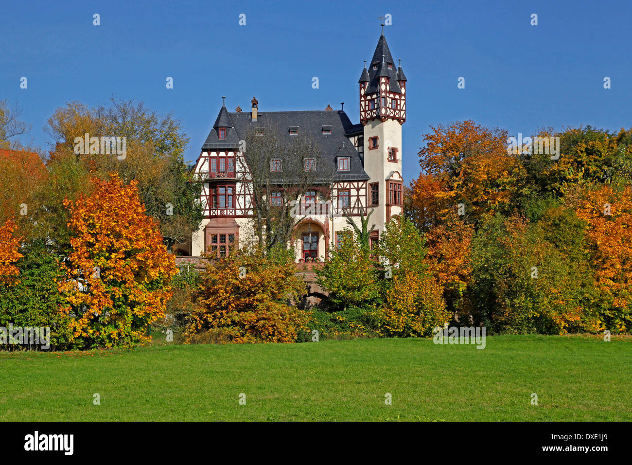 New castle hi-res stock photography and images - Alamy