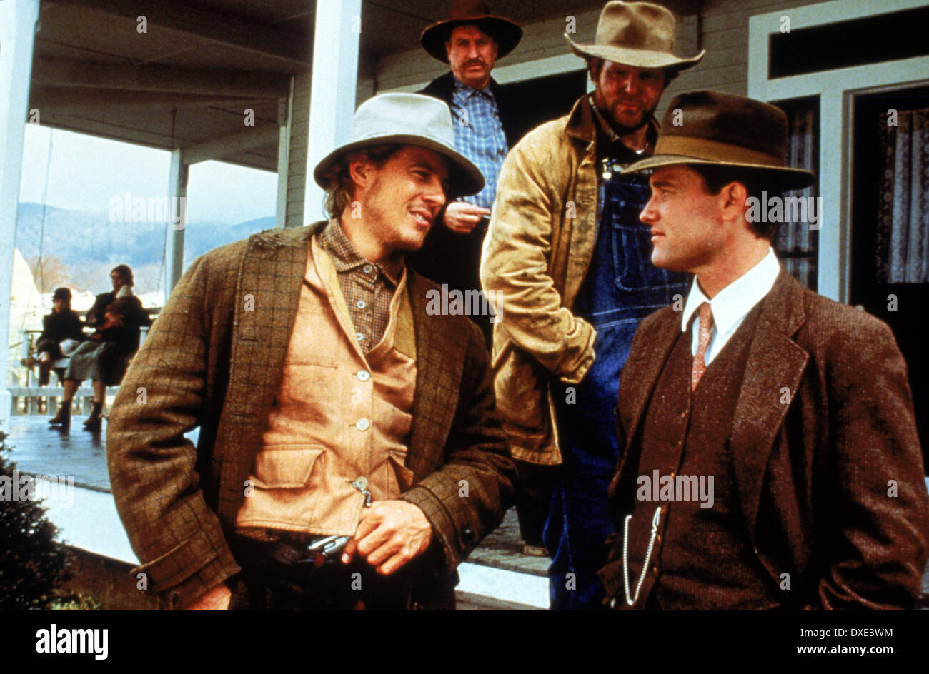 Lanny flaherty hi-res stock photography and images - Alamy