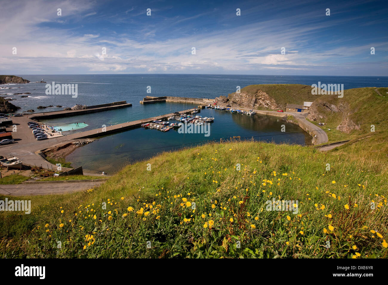 Portknockie harbour hi-res stock photography and images - Alamy