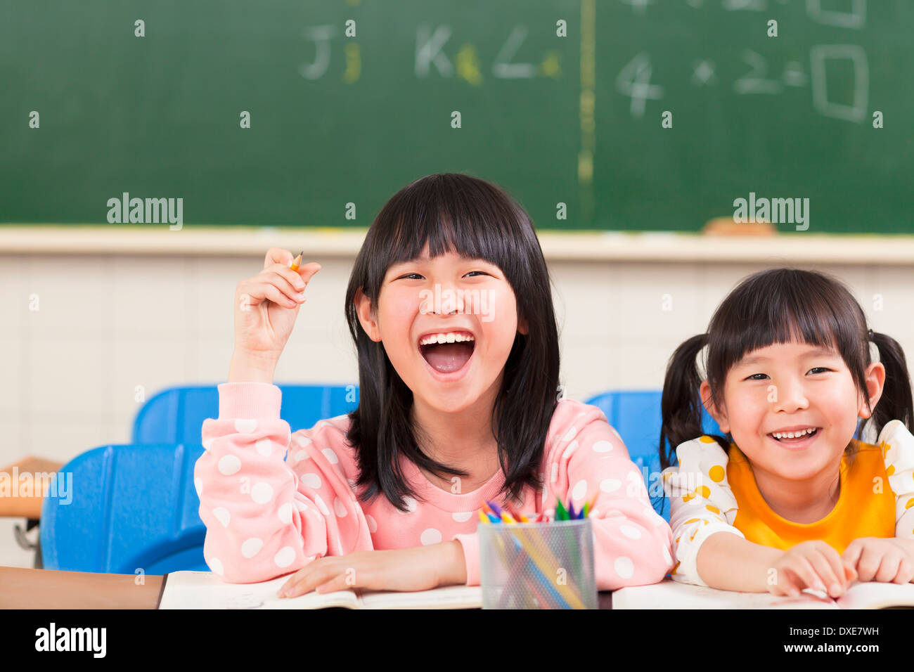 Asian pupil classroom hi-res stock photography and images - Alamy