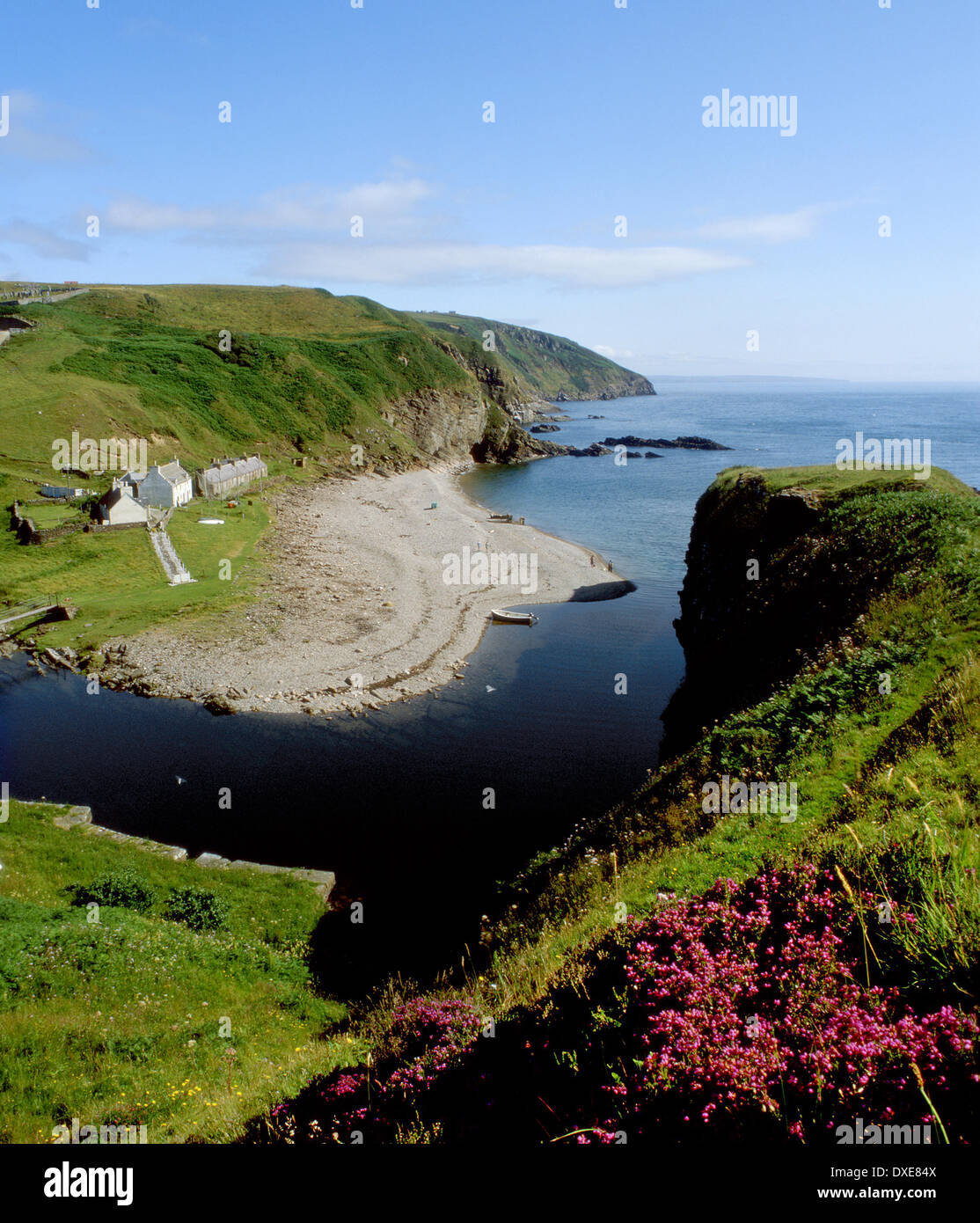 Berriedale harbour hi-res stock photography and images - Alamy