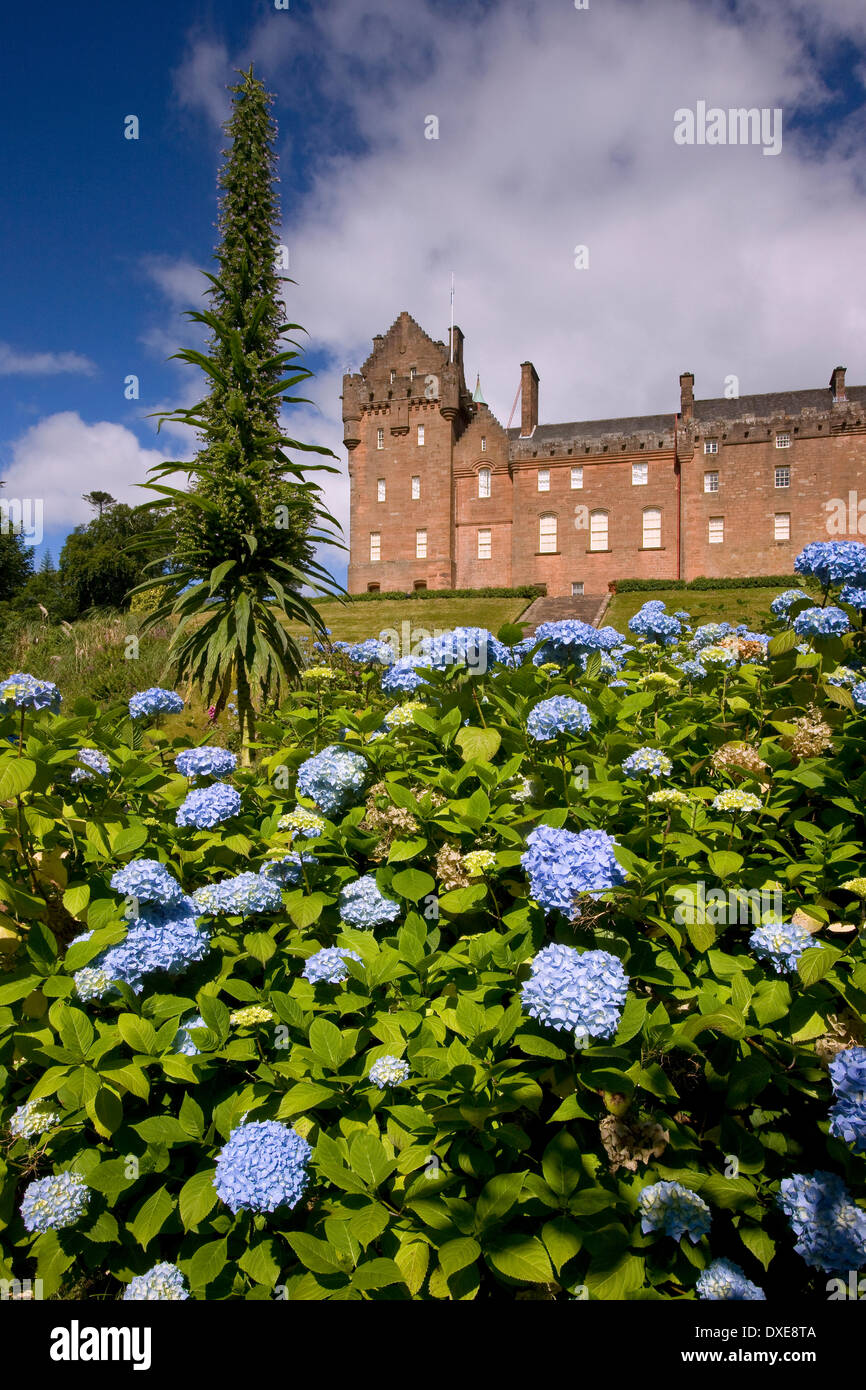 Brodick castle hi-res stock photography and images - Alamy