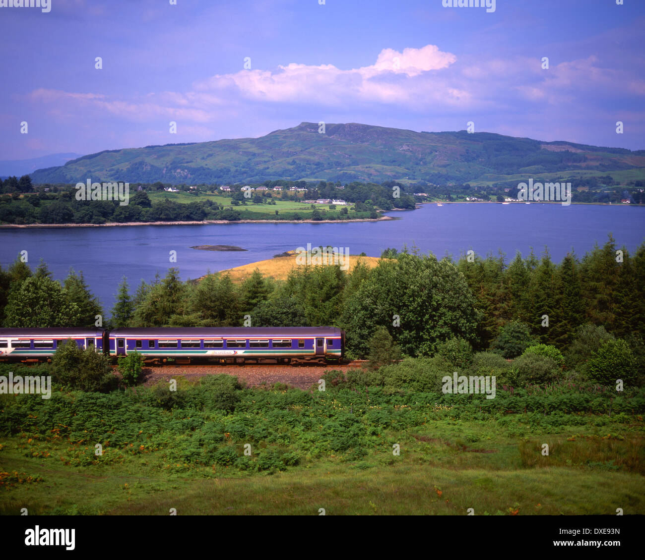 scotrail sprinter with Oban-glasgow train passes alongside loch etive ...