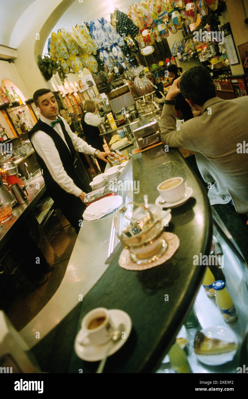 Antico caffe roma hi-res stock photography and images - Alamy