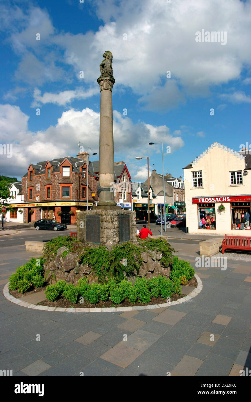 Callander town centre hi-res stock photography and images - Alamy