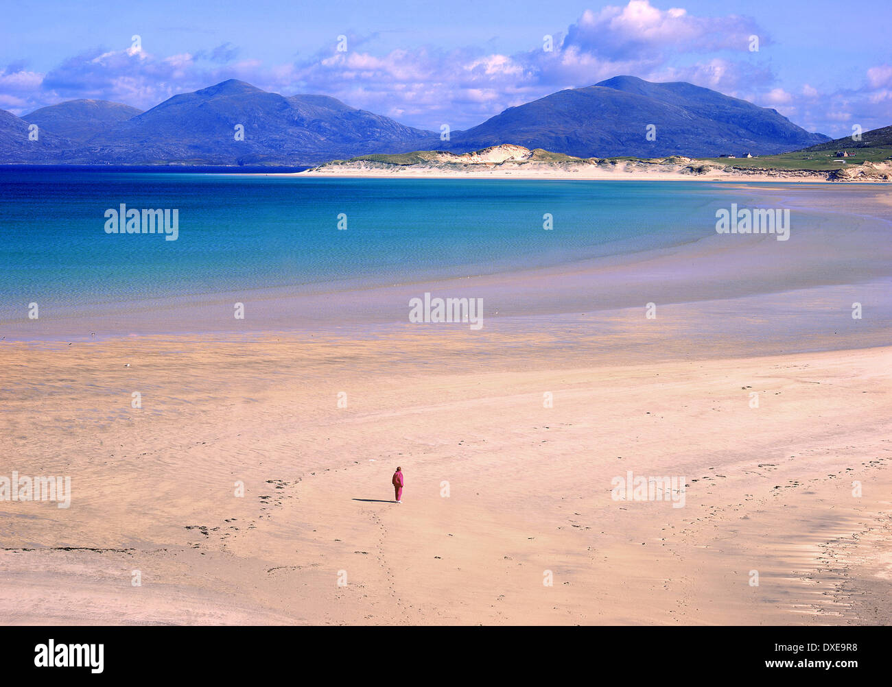 Luskentyre beach person hi-res stock photography and images - Alamy