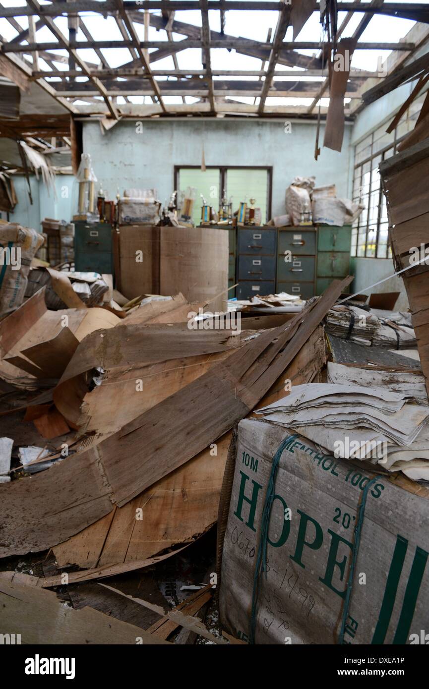 Destroyed buildings after the super typhoon Haiyan on the island leyte ...