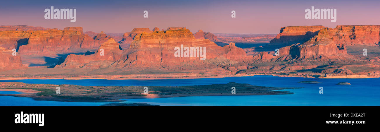 Sunset At Alstrom Point, Lake Powell, Utah Stock Photo - Alamy